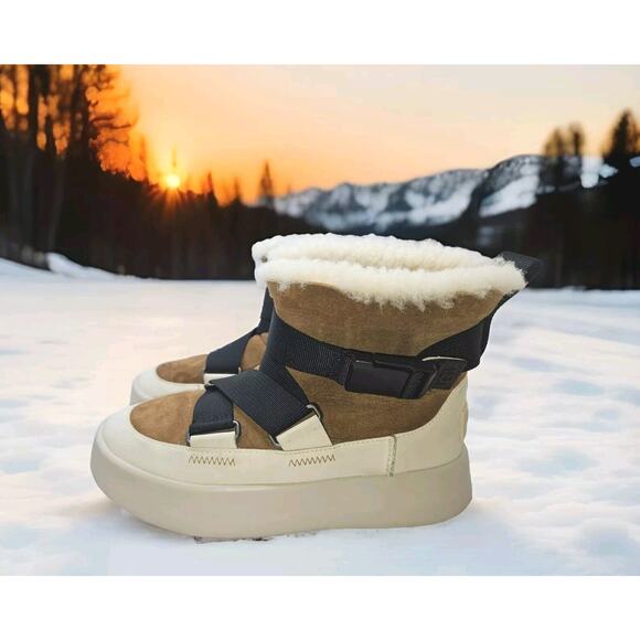 UGG | Shoes | Ugg Australia Womens Classic Boom Buckle Boots Size 5 ...